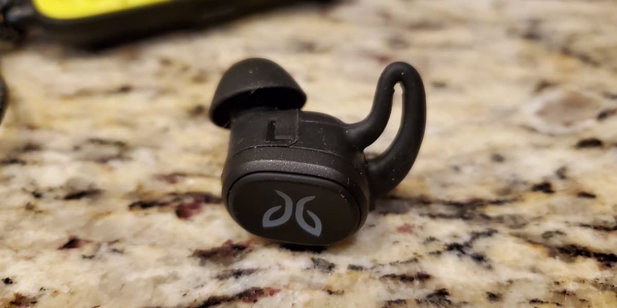 Jaybird Vista review (still my favorite active wireless earbuds) - woorkup